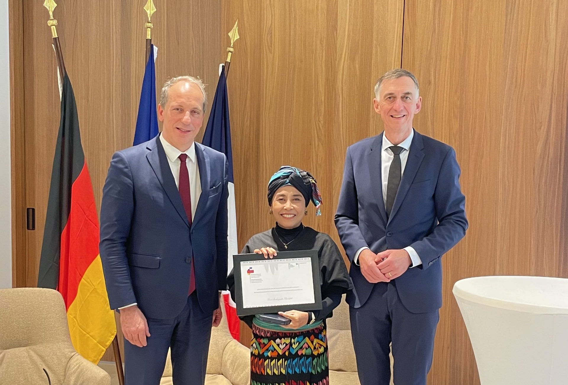 Ruby Kholifah Terima Franco-German Prize 2025 for Human Rights and the ...